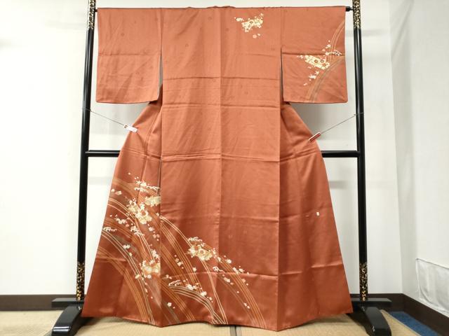 ■■■　サイズ　■■■ 身丈 163cm（肩から） 裄丈 66cm 袖丈 52cm　縫込み 8cm 袖幅 34cm 前幅 24.5cm 後幅 30cm 着物縫いこみ 内揚げ 2cm 裄 お袖側 約2cm　身頃側 約3cm ■■■　商品詳細　...