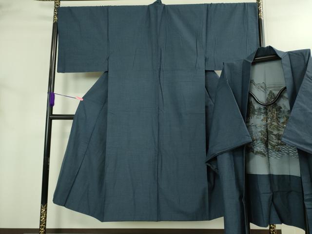 ■■■　サイズ　■■■ 【着物】 身丈 140cm（肩から） 裄丈 71cm 袖丈 47.5cm 袖幅 36cm 前幅 28.5cm 後幅 32.5cm 着物縫いこみ 内揚げ 4cm 裄 お袖側 約 1.5cm　身頃側 約 1cm 【羽織】...