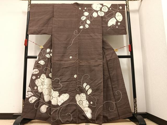 ■■■　サイズ　■■■ 身丈 159cm（肩から） 裄丈 67cm 袖丈 46.5cm　縫込み 5.5cm 袖幅 33.5cm 前幅 29.5cm 後幅 33.5cm 着物縫いこみ 内揚げ 3.5cm 裄 お袖側 約4cm　身頃側 約2cm...