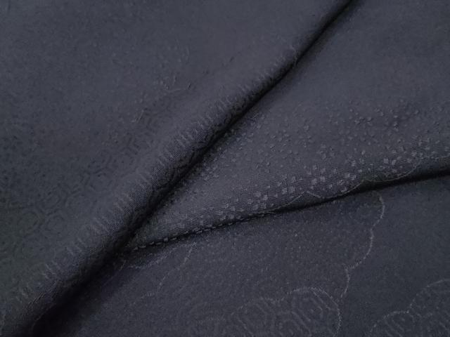 ■■■　サイズ　■■■ 身丈 170cm（肩から） 裄丈 68.5cm 袖丈 53cm　縫込み 4cm 袖幅 35cm 前幅 23.5cm 後幅 30cm 着物縫いこみ 内揚げ 0cm 裄 お袖側 約1cm　身頃側 約2cm ■■■　商品詳...