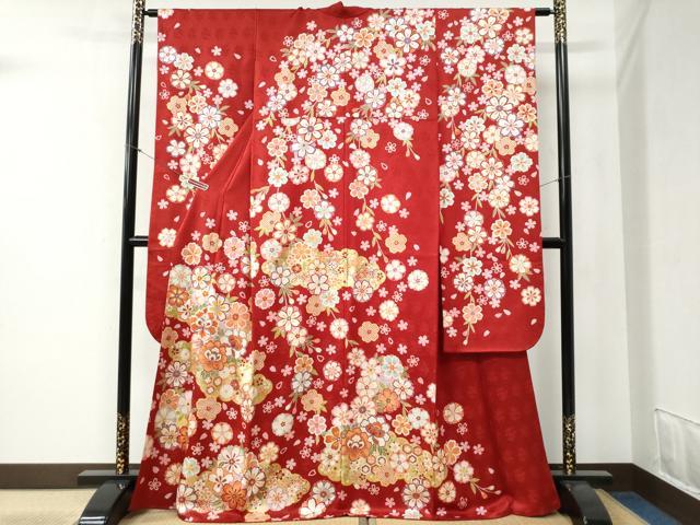 ■■■　サイズ　■■■ 身丈 168cm（肩から） 裄丈 62.5cm 袖丈 113cm　縫込み 8cm 袖幅 33cm 前幅 25cm 後幅 31cm 着物縫いこみ 内揚げ 5cm 裄 お袖側 約4cm　身頃側 約7cm ■■■　商品詳細...