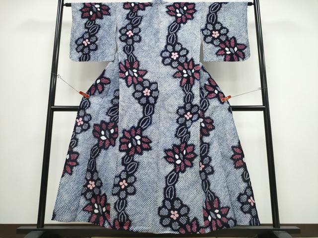 ■■■　サイズ　■■■ 身丈 155cm（肩から） 裄丈 64.5cm 袖丈 46cm　縫込み 1.5cm 袖幅 34cm 前幅 23.5cm 後幅 29cm 着物縫いこみ 内揚げ 0cm 裄 お袖側 約1cm　身頃側 約1cm ■■■　商...