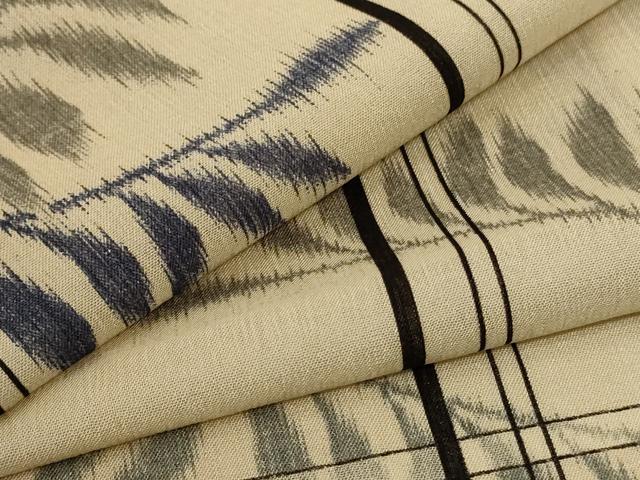 ■■■　サイズ　■■■ 身丈 163.5cm（肩から） 裄丈 66cm 袖丈 49cm　縫込み 3cm 袖幅 33.5cm 前幅 25cm 後幅 31cm 着物縫いこみ 内揚げ 0cm 裄 お袖側 約1cm　身頃側 約2cm ■■■　商品詳...