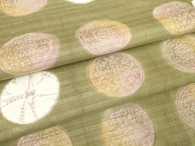 ■■■　サイズ　■■■ 身丈 156cm（肩から） 裄丈 65cm 袖丈 47cm　縫込み 6cm 袖幅 33cm 前幅 24cm 後幅 30cm 着物縫いこみ 内揚げ 6cm 裄 お袖側 約4cm　身頃側 約4.5cm ■■■　商品詳細　...