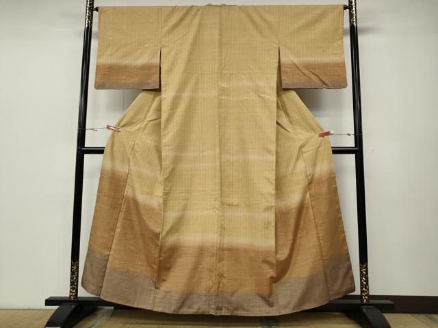 ■■■　サイズ　■■■ 身丈 158cm（肩から） 裄丈 65cm 袖丈 47cm　縫込み 6cm 袖幅 33cm 前幅 26cm 後幅 30.5cm 着物縫いこみ 内揚げ 2.5cm 裄 お袖側 約2cm　身頃側 約4cm ■■■　商品詳...