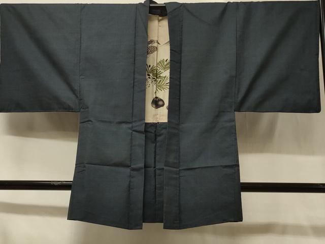 ■■■　サイズ　■■■ 身丈 90cm（肩から） 裄丈 68cm 袖丈 48cm　縫込み 4.5cm 袖幅 34.5cm 前幅 21.5cm 後幅 30.5cm 裄 お袖側 約1.5cm　身頃側 約2cm ■■■　商品詳細　■■■ 【正絹】...