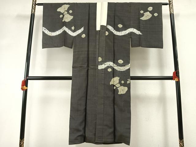 ■■■　サイズ　■■■ 身丈 136cm（肩から） 裄丈 64cm 袖丈 50cm　縫込み 4cm 袖幅 32cm 前幅 27cm 後幅 33cm 着物縫いこみ 内揚げ 0cm 裄 お袖側 約3cm　身頃側 約1cm ■■■　商品詳細　■■...