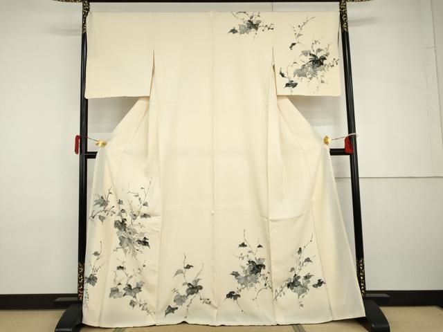 ■■■　サイズ　■■■ 身丈 167cm（肩から） 裄丈 69cm 袖丈 49.5cm　縫込み 5.5cm 袖幅 35.5cm 前幅 27.5cm 後幅 30.5cm 着物縫いこみ 内揚げ 0cm 裄 お袖側 約0cm　身頃側 約0cm ■...