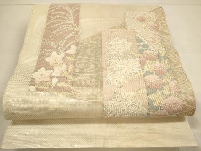 ■■■　サイズ　■■■ 長さ 424cm 幅 30cm程 ■■■　商品詳細　■■■ 【正絹】 状態は接写画像のように 太鼓下部・太鼓上部・柄止まりに薄い汚れがございますが その他特に目立ったシミ汚れなどもなく大変良い状態です。 着用時には見...