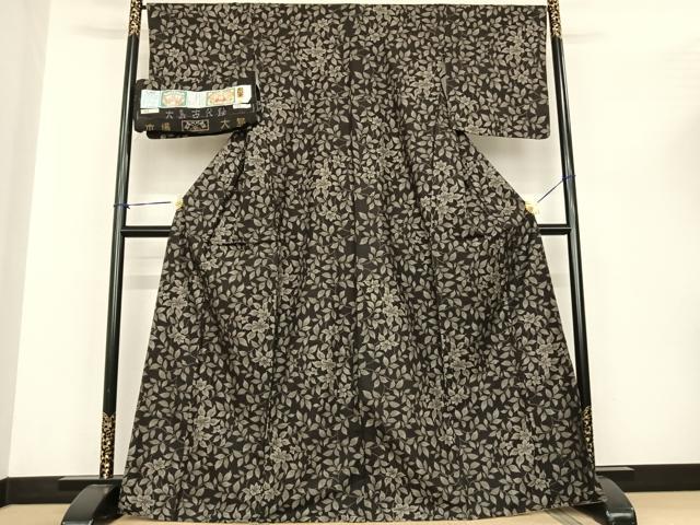 ■■■　サイズ　■■■ 身丈 166cm（肩から） 裄丈 66cm 袖丈 49cm　縫込み 4.5cm 袖幅 33.5cm 前幅 24cm 後幅 30cm 着物縫いこみ 内揚げ 0cm 裄 お袖側 約3cm　身頃側 約3cm ■■■　商品詳...