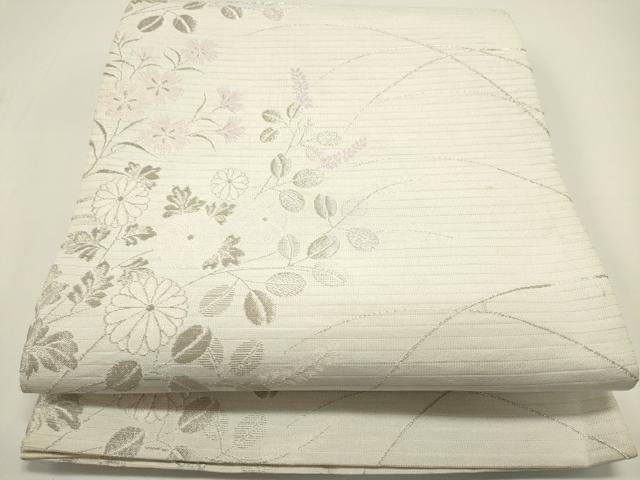 ■■■　サイズ　■■■ 長さ 436cm 幅 30cm程 ■■■　商品詳細　■■■ 【化繊】 状態は接写画像のように たれ先・太鼓・柄止まり・裏地に薄い汚れがございますが その他特に目立ったシミ汚れなどもなく大変良い状態です。 お安く出品致...
