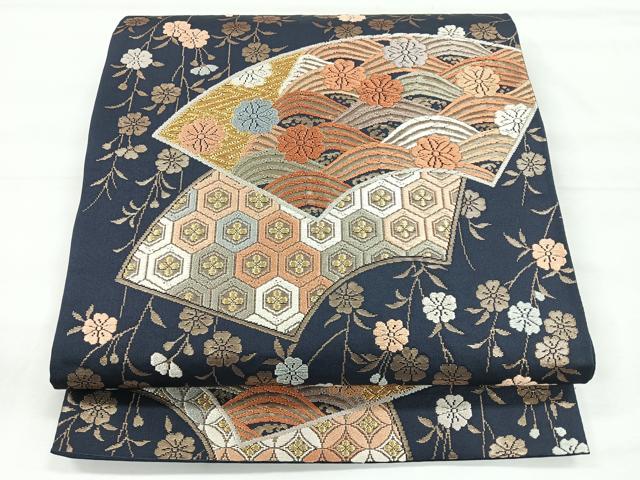 ■■■　サイズ　■■■ 長さ 436cm 幅 31.5cm程 ■■■　商品詳細　■■■ 【正絹】 詳細に関しましては、画像をご確認ください。 大変上質な逸品になります。 お安く出品致しますので、是非この機会にいかがでしょうか？ ■■■　注意...