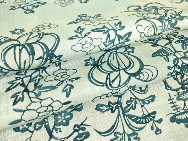 ■■■　サイズ　■■■ 身丈 156cm（肩から） 裄丈 65cm 袖丈 47cm　縫込み 4.5cm 袖幅 32.5cm 前幅 25cm 後幅 29cm 着物縫いこみ 内揚げ 5.5cm 裄 お袖側 約3cm　身頃側 約3cm ■■■　商...