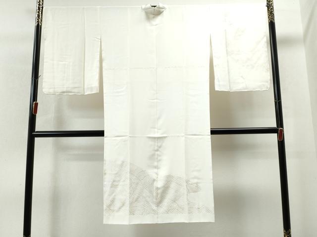 ■■■　サイズ　■■■ 身丈 128cm（肩から） 裄丈 69cm 袖丈 55cm　縫込み 4cm 袖幅 35cm 前幅 24.5cm 後幅 30cm 着物縫いこみ 内揚げ 9cm 裄 お袖側 約1.5cm　身頃側 約0cm ■■■　商品詳...