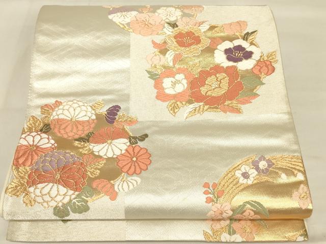 ■■■　サイズ　■■■ 長さ 416cm 幅 30cm程 ■■■　商品詳細　■■■ 【正絹・芯なし】 詳細に関しましては、画像をご確認ください。 大変上質な逸品になります。 お安く出品致しますので、是非この機会にいかがでしょうか？ ■■■　...
