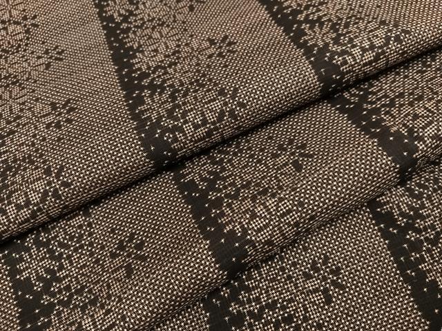 ■■■　サイズ　■■■ 身丈 170cm（肩から） 裄丈 67.5cm 袖丈 48cm　縫込み 1cm 袖幅 33.5cm 前幅 24.5cm 後幅 30cm 着物縫いこみ 内揚げ 0cm 裄 お袖側 約0cm　身頃側 約0cm ■■■　商...