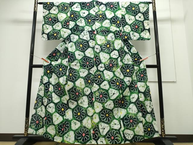 ■■■　サイズ　■■■ 身丈 160.5cm（肩から） 裄丈 64cm 袖丈 49cm　縫込み 3.5cm 袖幅 33cm 前幅 23.5cm 後幅 31cm 着物縫いこみ 内揚げ 0cm 裄 お袖側 約4cm　身頃側 約3.5cm ■■■...