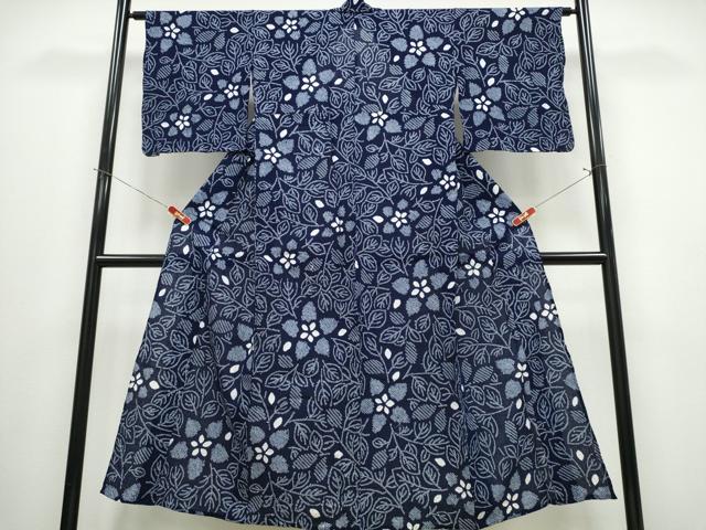 ■■■　サイズ　■■■ 身丈 148.5cm（肩から） 裄丈 65.5cm 袖丈 48cm　縫込み 3cm 袖幅 34cm 前幅 24.5cm 後幅 30cm 着物縫いこみ 内揚げ 0cm 裄 お袖側 約2cm　身頃側 約2cm ■■■　商...