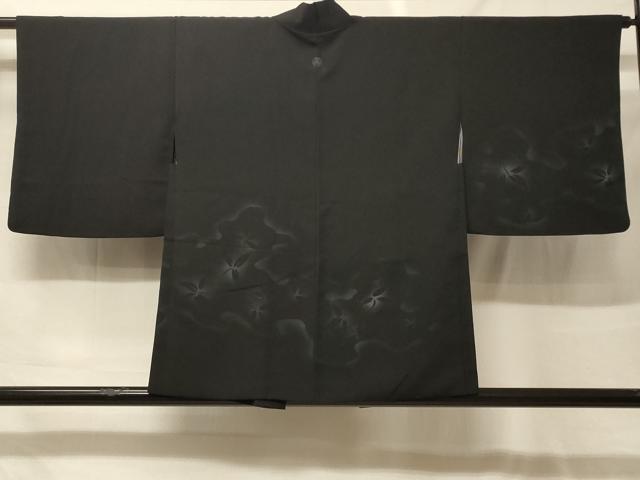 ■■■　サイズ　■■■ 身丈 77cm（肩から） 裄丈 62.5cm 袖丈 46cm　縫込み 5cm 袖幅 32.5cm 前幅 18.5cm 後幅 29cm 裄 お袖側 約2.5cm　身頃側 約4.5cm ■■■　商品詳細　■■■ 【正絹・...