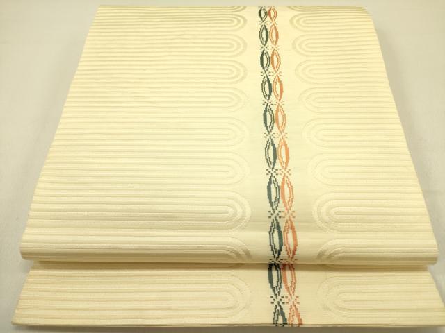 ■■■　サイズ　■■■ 長さ 348cm 幅 30cm程 ■■■　商品詳細　■■■ 【正絹】 状態は接写画像のように 胴回りに薄い汚れ、薄い線汚れがございますが その他特に目立ったシミ汚れなどもなく大変良い状態です。 本場筑前博多織は、 福...