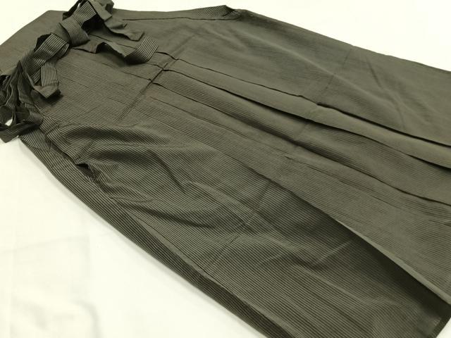 ■■■　サイズ　■■■ 紐下丈　約79cm ■■■　商品詳細　■■■ 【正絹】 状態は接写画像のように腰板・二の襞・三の襞に薄い汚れ、表地所々にヤケがございます。 大変上質な逸品になりますのでぜひお手入れをされてお召しになられてはいかがでし...