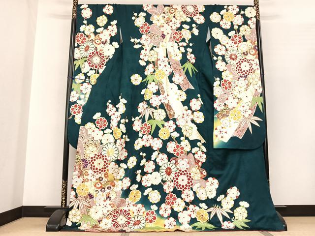 ■■■　サイズ　■■■ 身丈 177cm（肩から） 裄丈 72cm 袖丈 112cm　縫込み 4cm 袖幅 36cm 前幅 24.5cm 後幅 31cm 着物縫いこみ 内揚げ 1cm 裄 お袖側 約1cm　身頃側 約2cm ■■■　商品詳細...