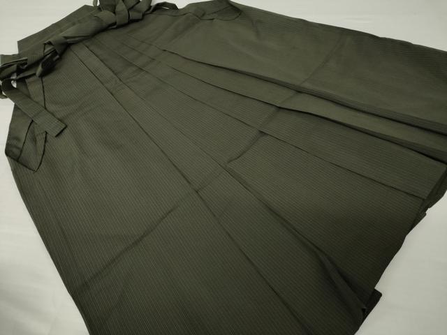 ■■■　サイズ　■■■ 紐下丈　約79cm ■■■　商品詳細　■■■ 【正絹】 状態は接写画像のように一の襞に薄い汚れがございますが その他特に目立ったシミ汚れなどもなく大変良い状態です。 大変上質な逸品になります。 お安く出品致しますので...