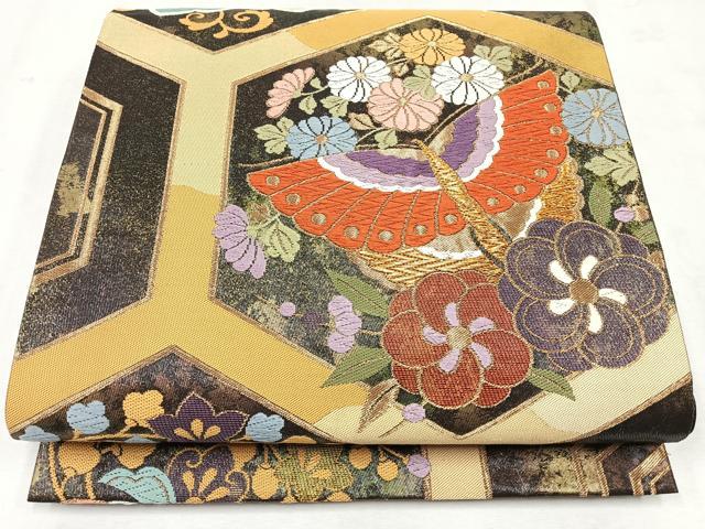 ■■■　サイズ　■■■ 長さ 434cm 幅 31cm程 ■■■　商品詳細　■■■ 【正絹】 詳細に関しましては、画像をご確認ください。 大変上質な逸品になります。 お安く出品致しますので、是非この機会にいかがでしょうか？ ※汚れ等に関しま...