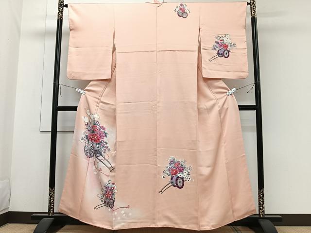 ■■■　サイズ　■■■ 身丈 159cm（肩から） 裄丈 64cm 袖丈 58cm　縫込み 4cm 袖幅 33cm 前幅 24.5cm 後幅 28cm 着物縫いこみ 内揚げ 5cm 裄 お袖側 約3cm　身頃側 約2.5cm ■■■　商品詳...