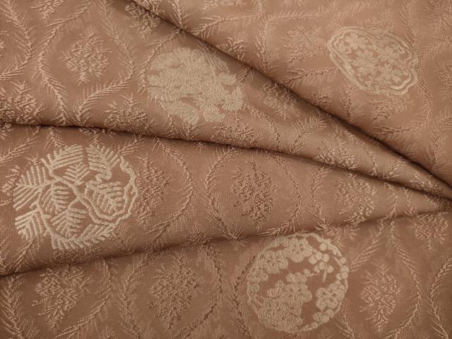 ■■■　サイズ　■■■ 身丈 166cm（肩から） 裄丈 65cm 袖丈 49cm　縫込み 3cm 袖幅 34cm 前幅 24cm 後幅 29.5cm 着物縫いこみ 内揚げ 5.5cm 裄 お袖側 約1cm　身頃側 約4cm ■■■　商品詳...