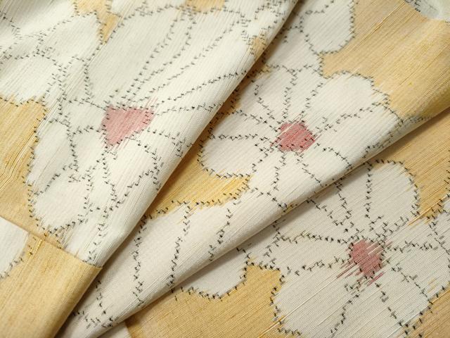 ■■■　サイズ　■■■ 身丈 158cm（肩から） 裄丈 64cm 袖丈 49cm　縫込み 3cm 袖幅 33cm 前幅 23cm 後幅 28cm 着物縫いこみ 内揚げ 0cm 裄 お袖側 約4cm　身頃側 約3cm ■■■　商品詳細　■■...