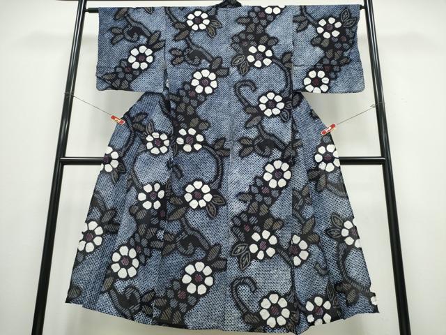 ■■■　サイズ　■■■ 身丈 147.5cm（肩から） 裄丈 65cm 袖丈 47.5cm　縫込み 1cm 袖幅 33.5cm 前幅 24.5cm 後幅 28.5cm 着物縫いこみ 内揚げ 0cm 裄 お袖側 約2cm　身頃側 約1cm ■...