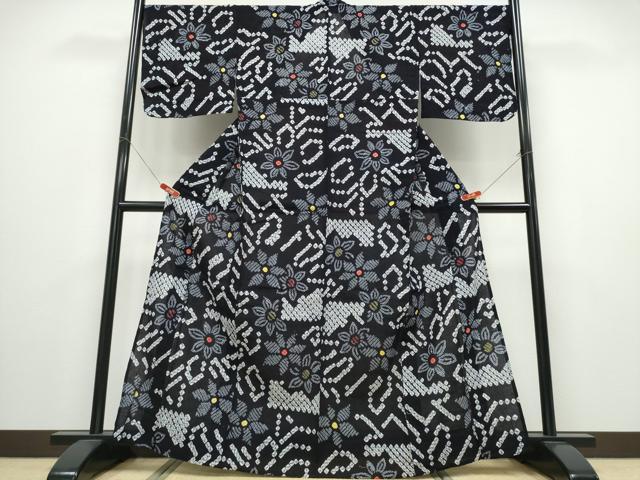 ■■■　サイズ　■■■ 身丈 166cm（肩から） 裄丈 69.5cm 袖丈 46.5cm　縫込み 6cm 袖幅 34.5cm 前幅 23cm 後幅 29cm 着物縫いこみ 内揚げ 1.5cm 裄 お袖側 約0cm　身頃側 約0cm ■■■...
