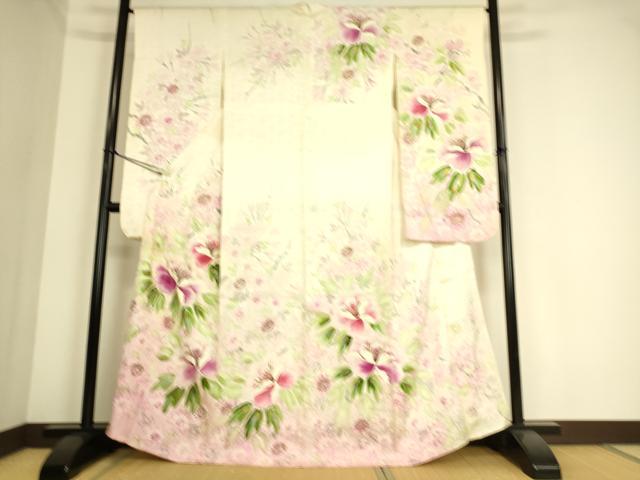 ■■■　サイズ　■■■ 身丈 162cm（肩から） 裄丈 68cm 袖丈 92cm　縫込み 9cm 袖幅 34.5cm 前幅 25cm 後幅 31cm 着物縫いこみ 内揚げ 2.5cm 裄 お袖側 約1cm　身頃側 約1cm ■■■　商品詳...