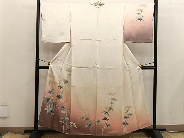 ■■■　サイズ　■■■ 身丈 155.5cm（肩から） 裄丈 67.5cm 袖丈 48cm　縫込み 4cm 袖幅 34cm 前幅 23.5cm 後幅 30.5cm 着物縫いこみ 内揚げ 8cm 裄 お袖側 約2.5cm　身頃側 約2.5cm...