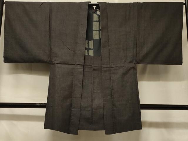 ■■■　サイズ　■■■ 身丈 92cm（肩から） 裄丈 67cm 袖丈 47cm　縫込み 5.5cm 袖幅 34cm 前幅 18.5cm 後幅 30cm 裄 お袖側 約2.5cm　身頃側 約1.5cm ■■■　商品詳細　■■■ 【正絹】 状...