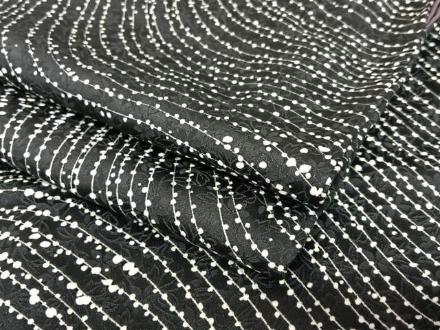 ■■■　サイズ　■■■ 身丈 160cm（肩から） 裄丈 62.5cm 袖丈 45cm　縫込み 8cm 袖幅 32cm 前幅 22.5cm 後幅 27.5cm 着物縫いこみ 内揚げ 0cm 裄 お袖側 約3cm　身頃側 約3cm ■■■　商...