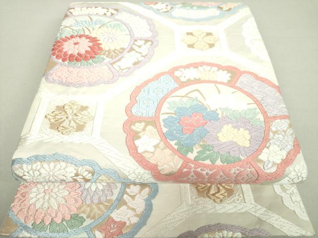 ■■■　サイズ　■■■ 長さ 442cm 幅 31cm程 ■■■　商品詳細　■■■ 【正絹】 状態は接写画像のように柄止まり、裏地に薄い汚れがございますが その他特に目立ったシミ汚れなどもなく大変良い状態です。着用時には見えない部分になるか...