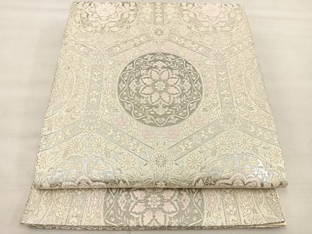 ■■■　サイズ　■■■ 長さ 434cm 幅 30.5cm程 ■■■　商品詳細　■■■ 【正絹】 詳細に関しましては、画像をご確認ください。 大変上質な逸品になります。 お安く出品致しますので、是非この機会にいかがでしょうか？ ※汚れ等に関...