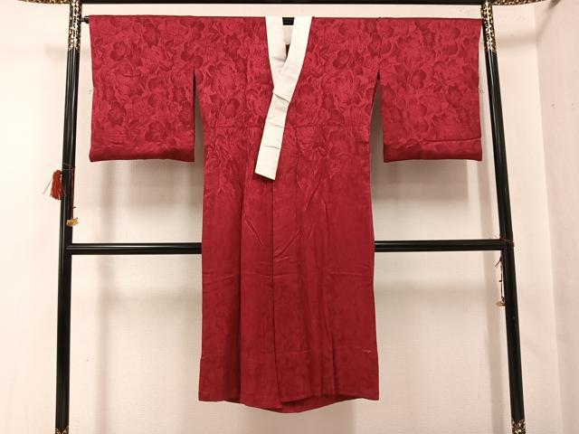 ■■■　サイズ　■■■ 身丈 123cm（肩から） 裄丈 67.5cm 袖丈 48.5cm　縫込み 7cm 袖幅 33cm 前幅 28.5cm 後幅 31.5cm 着物縫いこみ 内揚げ 6cm 裄 お袖側 約1cm　身頃側 約0cm ■■■...