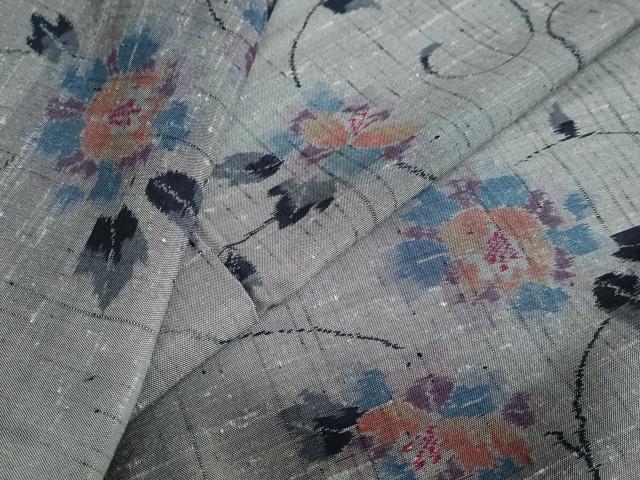 ■■■　サイズ　■■■ 身丈 161cm（肩から） 裄丈 69cm 袖丈 49.5cm　縫込み 3cm 袖幅 35cm 前幅 25cm 後幅 30cm 着物縫いこみ 内揚げ 0cm 裄 お袖側 約2cm　身頃側 約2cm ■■■　商品詳細　...