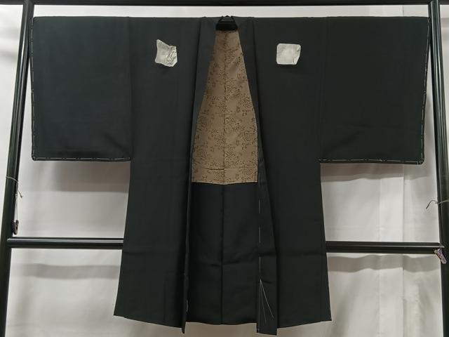 ■■■　サイズ　■■■ 身丈 100cm（肩から） 裄丈 69cm 袖丈 50.5cm　縫込み 2cm 袖幅 34cm 前幅 20cm 後幅 31.5cm 裄 お袖側 約1.5cm　身頃側 約0cm ■■■　商品詳細　■■■ 【正絹・五つ紋...