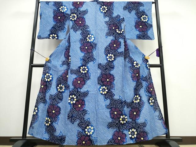 ■■■　サイズ　■■■ 身丈 159cm（肩から） 裄丈 68cm 袖丈 49cm　縫込み 3cm 袖幅 36cm 前幅 26cm 後幅 33cm 着物縫いこみ 内揚げ 0cm 裄 お袖側 約0cm　身頃側 約0cm ■■■　商品詳細　■■...