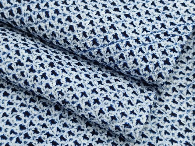 ■■■　サイズ　■■■ 身丈 142cm（肩から） 裄丈 67cm 袖丈 46cm　縫込み 1.5cm 袖幅 33cm 前幅 26cm 後幅 32cm 着物縫いこみ 内揚げ 3.5cm 裄 お袖側 約0cm　身頃側 約0cm ■■■　商品詳...