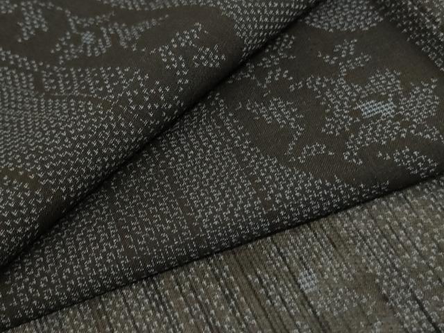 ■■■　サイズ　■■■ 身丈 163cm（肩から） 裄丈 65cm 袖丈 49cm　縫込み 6cm 袖幅 33.5cm 前幅 25cm 後幅 30cm 着物縫いこみ 内揚げ 5cm 裄 お袖側 約2.5cm　身頃側 約1cm ■■■　商品詳...