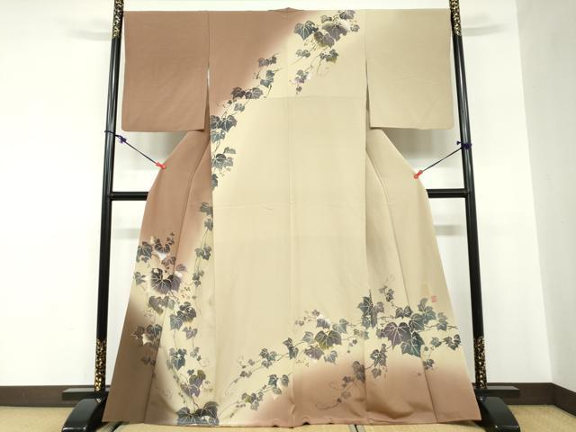 ■■■　サイズ　■■■ 身丈 165cm（肩から） 裄丈 67cm 袖丈 52.5cm　縫込み 6cm 袖幅 34.5cm 前幅 24.5cm 後幅 30.5cm 着物縫いこみ 内揚げ 0cm 裄 お袖側 約2cm　身頃側 約2cm ■■■...