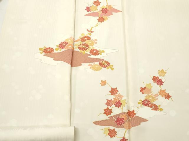 ■■■　サイズ　■■■ 長さ　　着尺分あり 幅　　　約37cm ■■■　商品詳細　■■■ 【正絹・未使用】 状態は接写画像のように表地所々・裏面所々に薄い汚れがございます。 大変上質な逸品になります。 お安く出品致しますので、是非この機会に...