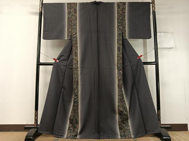 ■■■　サイズ　■■■ 身丈 165cm（肩から） 裄丈 66.5cm 袖丈 49cm　縫込み 7.5cm 袖幅 34.5cm 前幅 25cm 後幅 30.5cm 着物縫いこみ 内揚げ 7cm 裄 お袖側 約2cm　身頃側 約4.5cm ■...