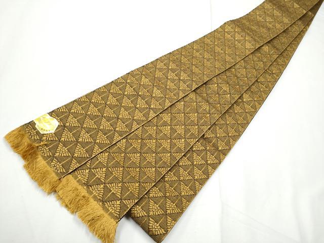 ■■■　サイズ　■■■ 長さ 392cm 幅 9cm程 ■■■　商品詳細　■■■ 【正絹】 状態は締めてはおりますが 特に目立ったシミ汚れなどもなく大変良い状態です。 大変上質な逸品になります。 お安く出品致しますので、是非この機会にいかが...