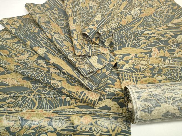 ■■■　サイズ　■■■ 長さ　　着尺分あり 幅　　　約36cm ■■■　商品詳細　■■■ 【正絹・未使用】 状態は特に目立ったシミ汚れなどもなく大変良い状態です。 大変上質な逸品になります。 お安く出品致しますので、是非この機会にいかがでし...